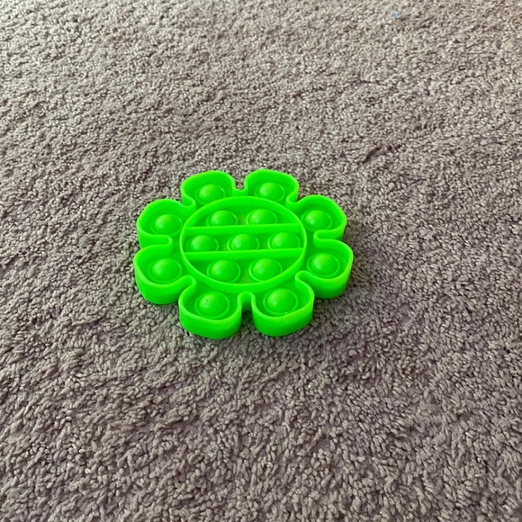 Toys | Green Flower Pop It | Poshmark